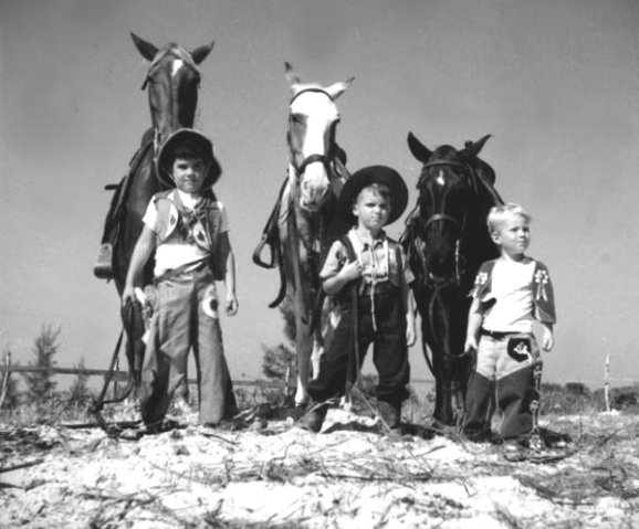 The Three Mouthkateers Ride Again – Notes From The Cactus Patch